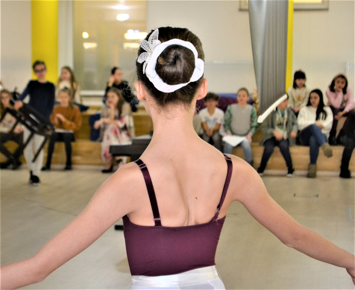 Classical Music Primary Assembly | Gallery | Cambridge International School